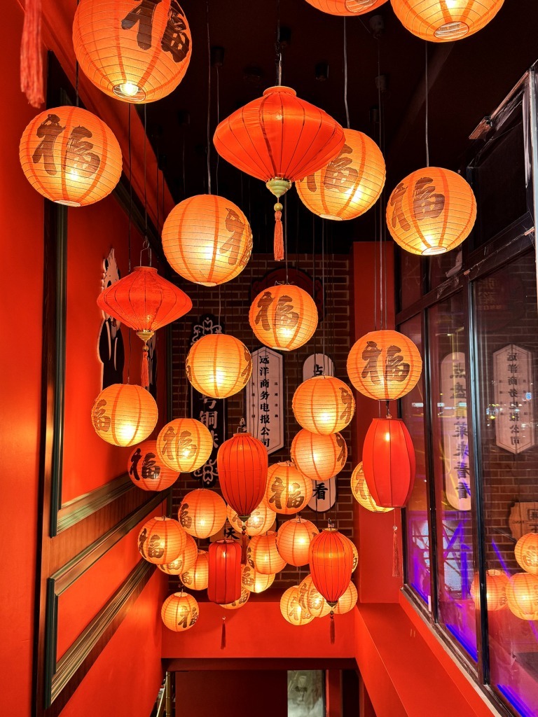 Hou Tang Hotpot Hamburg – Authentischer Asia-Genuss - Hamburg Guide